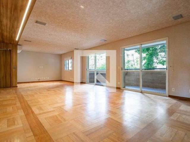 Apartamento à Venda Paraíso, 3 Quartos, 193 m2