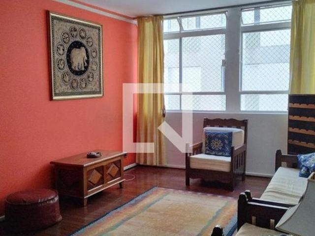 Apartamento à Venda Paraíso, 3 Quartos, 107 m2
