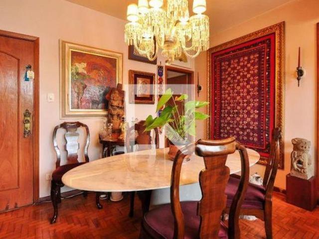 Apartamento à Venda Paraíso, 3 Quartos, 125 m2