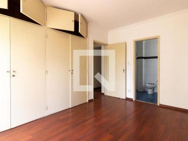 Apartamento à Venda Paraíso, 3 Quartos, 136 m2