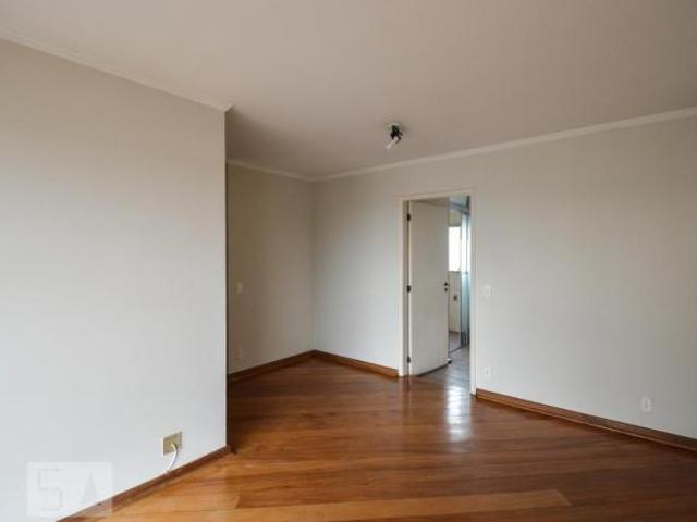 Apartamento à Venda Paraíso, 3 Quartos, 80 m2