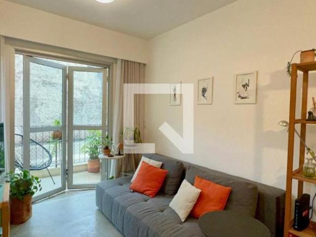 Apartamento à Venda Paraíso, 1 Quarto, 46 m2