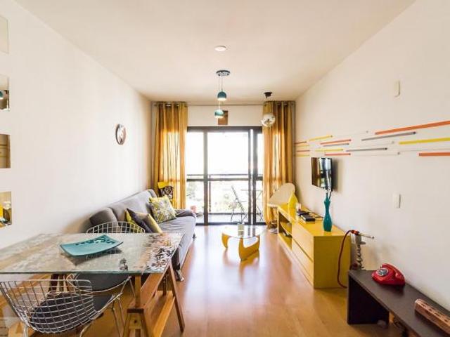 Apartamento à Venda Paraíso, 1 Quarto, 50 m2