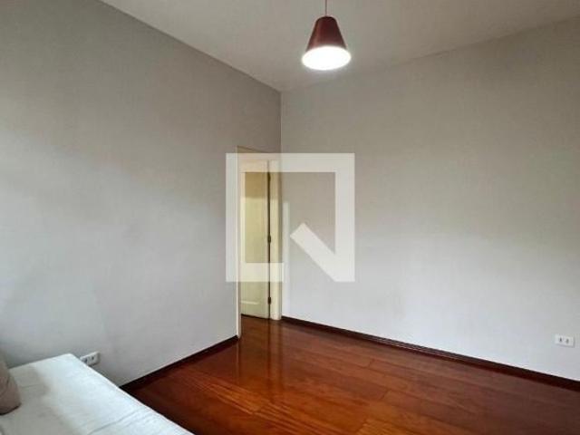 Apartamento à Venda Paraíso, 1 Quarto, 61 m2
