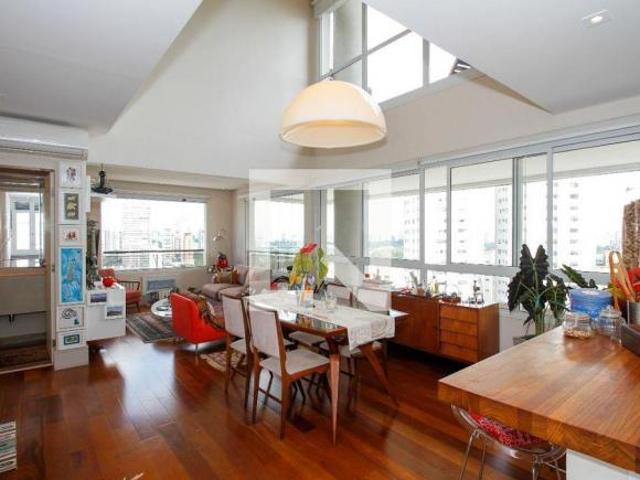 Apartamento à Venda Paraíso, 2 Quartos, 113 m2
