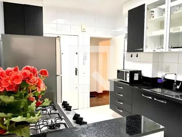 Apartamento à Venda Paraíso, 2 Quartos, 110 m2
