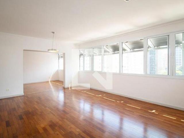 Apartamento à Venda Paraíso, 2 Quartos, 130 m2