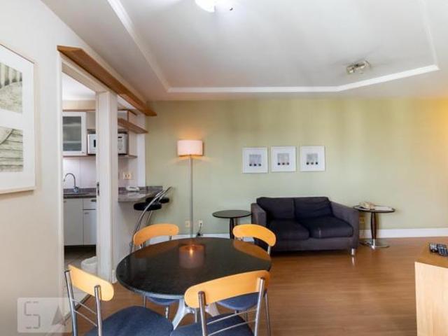 Apartamento à Venda Paraíso, 2 Quartos, 65 m2