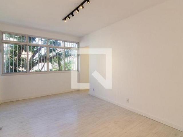Apartamento à Venda Paraíso, 2 Quartos, 74 m2