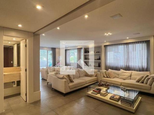 Apartamento à Venda Paraíso, 4 Quartos, 221 m2
