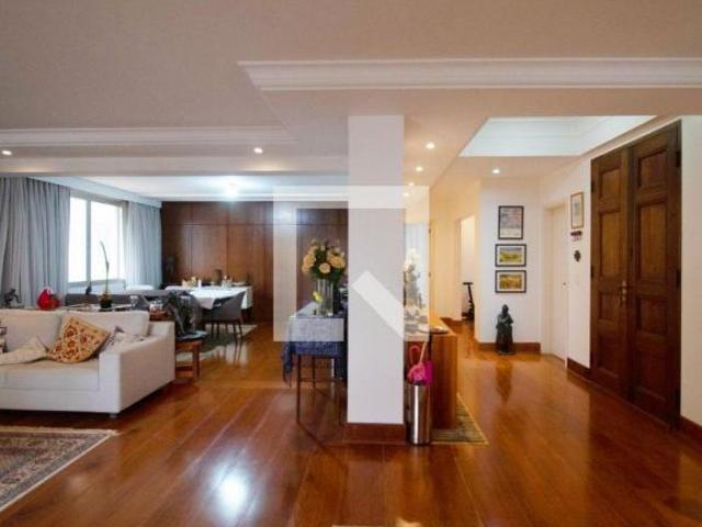 Apartamento à Venda Paraíso, 4 Quartos, 300 m2