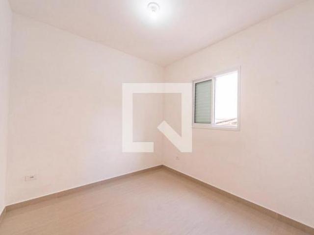 Apartamento à Venda Parque Bandeirante, 2 Quartos, 43 m2
