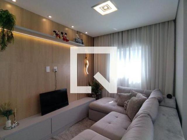 Apartamento à Venda Parque Bandeirante, 2 Quartos, 75 m2