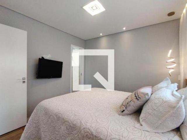 Apartamento à Venda Parque Bandeirante, 2 Quartos, 75 m2