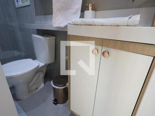 Apartamento à Venda Parque Bandeirante, 2 Quartos, 90 m2