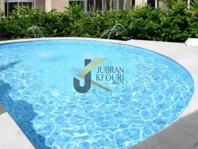 Apartamento à Venda, Parque Enseada, Guarujá, SP. Com 3 suítes, sala de jantar e estar, sacada gourm