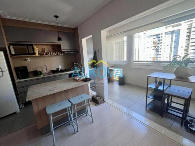 Apartamento à venda, Parque Industrial, São José dos Campos, SP