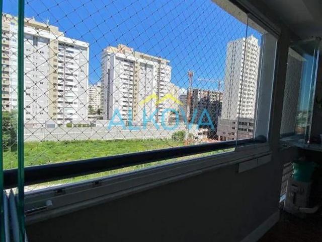 Apartamento à venda, Parque Industrial, São José dos Campos, SP