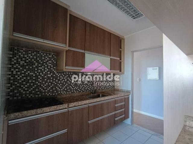 Apartamento à venda, Parque Industrial, São José dos Campos, SP