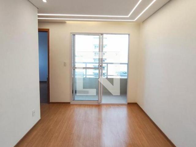 Apartamento à Venda Parque Prado, 2 Quartos, 45 m2