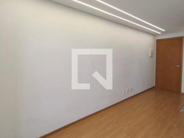 Apartamento à Venda Parque Prado, 2 Quartos, 45 m2