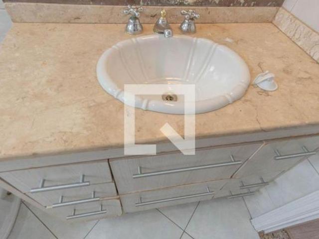 Apartamento à Venda Parque Prado, 2 Quartos, 65 m2