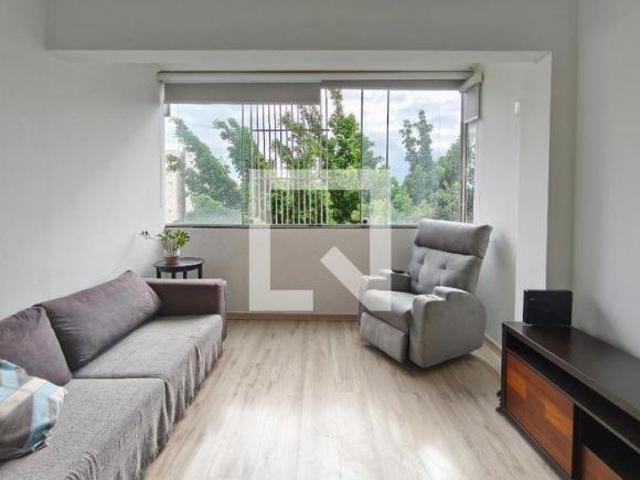 Apartamento à Venda Parque Prado, 2 Quartos, 72 m2