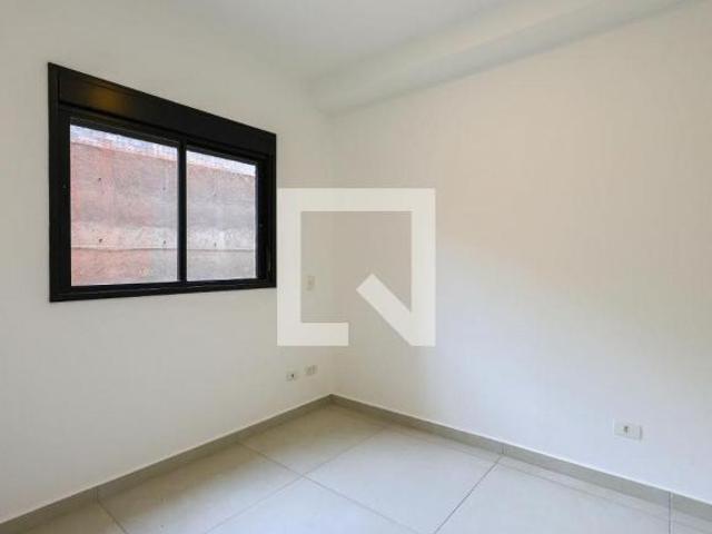 Apartamento à Venda Parque Regina, 2 Quartos, 37 m2
