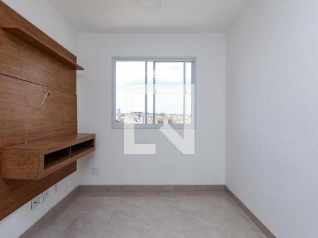Apartamento à Venda Parque Regina, 2 Quartos, 41 m2