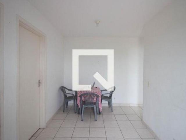 Apartamento à Venda Parque Santa Rita, 2 Quartos, 49 m² São Paulo