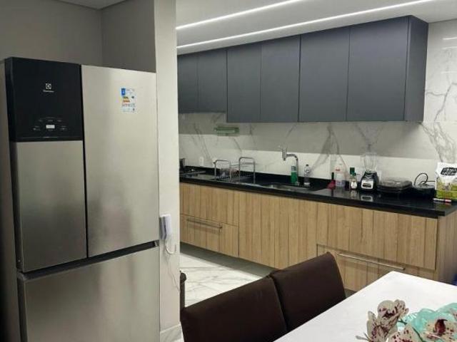 APARTAMENTO A VENDA PRÓXIMO AO METRÔ CARRÃO DIRETO COM PROPRIETÁRIO