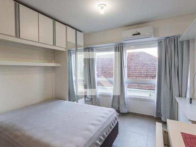Apartamento à Venda Pátria Nova, 1 Quarto, 29 m² Novo Hamburgo