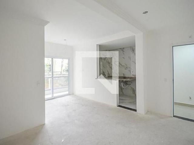 Apartamento à Venda Paulicéia, 2 Quartos, 64 m2