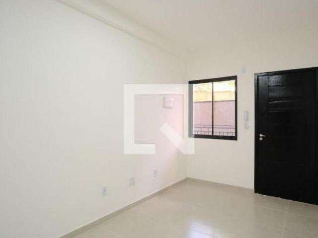 Apartamento à Venda Penha de França, 2 Quartos, 40 m² São Paulo