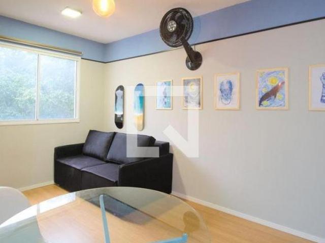 Apartamento à Venda Penha de França, 2 Quartos, 41 m2
