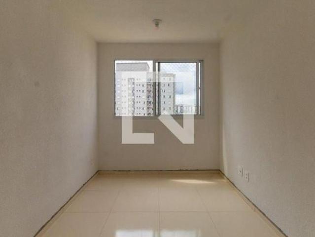 Apartamento à Venda Penha de França, 2 Quartos, 44 m2