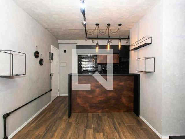 Apartamento à Venda Penha de França, 2 Quartos, 46 m2