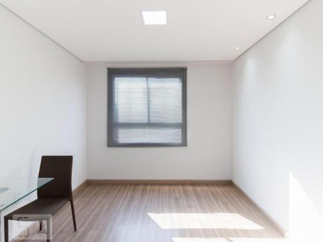 Apartamento à Venda Penha de França, 2 Quartos, 46 m2