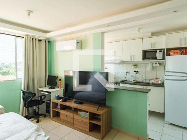 Apartamento à Venda Penha de França, 2 Quartos, 56 m2