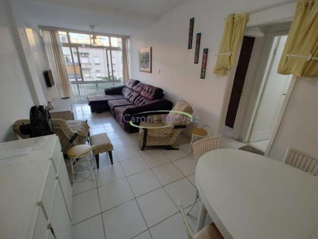Apartamento a venda / Permuta com 2 quartos na Quadra da Praia do Boqueirão em Santos / SP
