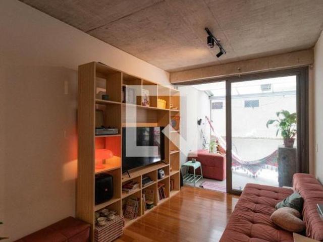 Apartamento à Venda Perdizes, 2 Quartos, 64 m2