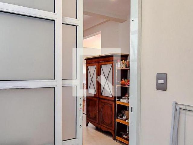 Apartamento à Venda Perdizes, 2 Quartos, 96 m2