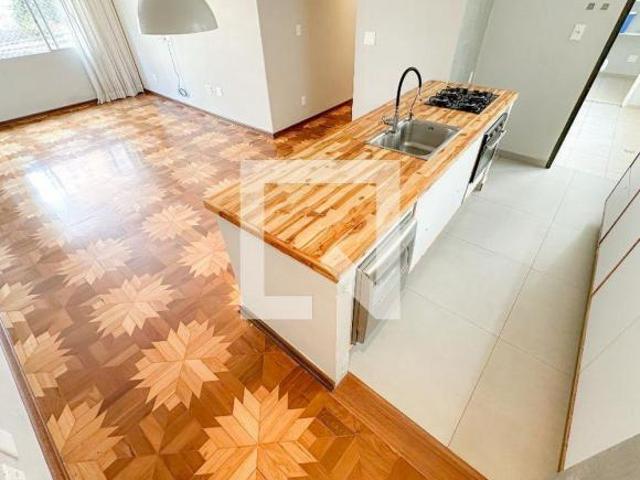 Apartamento à Venda Perdizes, 2 Quartos, 107 m2