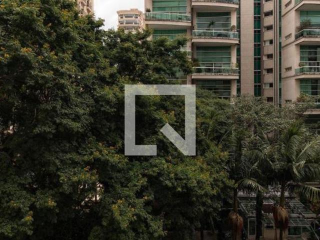 Apartamento à Venda Perdizes, 2 Quartos, 130 m2