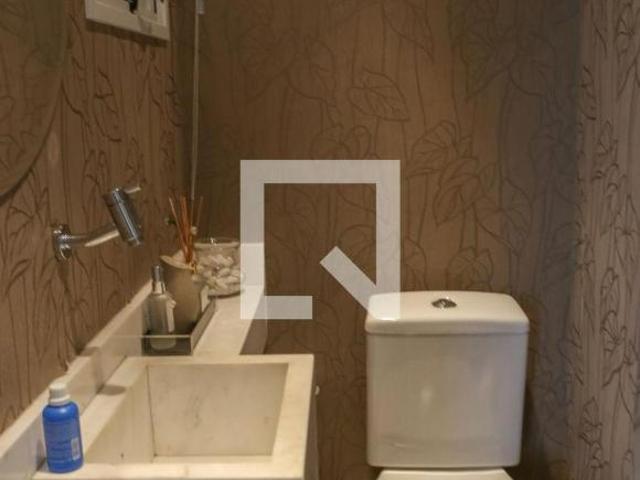 Apartamento à Venda Perdizes, 2 Quartos, 140 m2