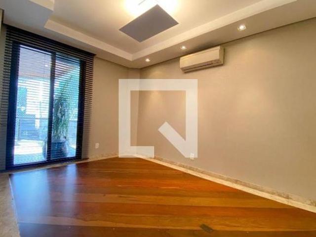 Apartamento à Venda Perdizes, 2 Quartos, 179 m2