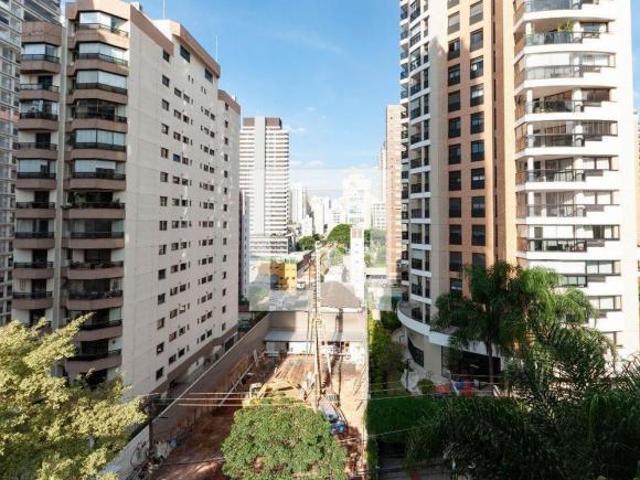 Apartamento à Venda Perdizes, 3 Quartos, 134 m2