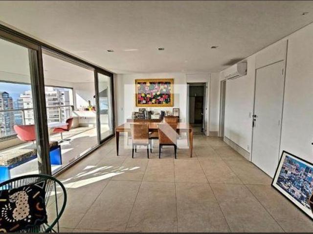 Apartamento à Venda Perdizes, 3 Quartos, 157 m² São Paulo