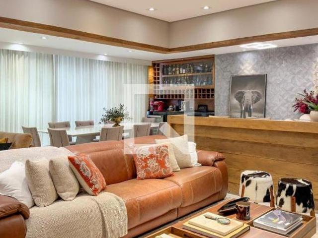 Apartamento à Venda Perdizes, 3 Quartos, 190 m2