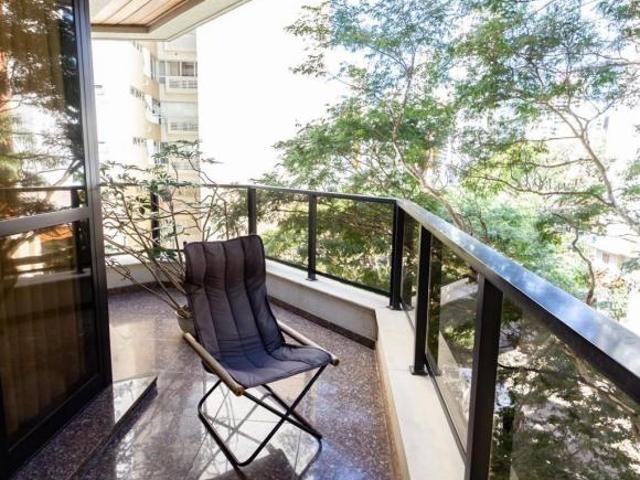 Apartamento à Venda Perdizes, 3 Quartos, 200 m2